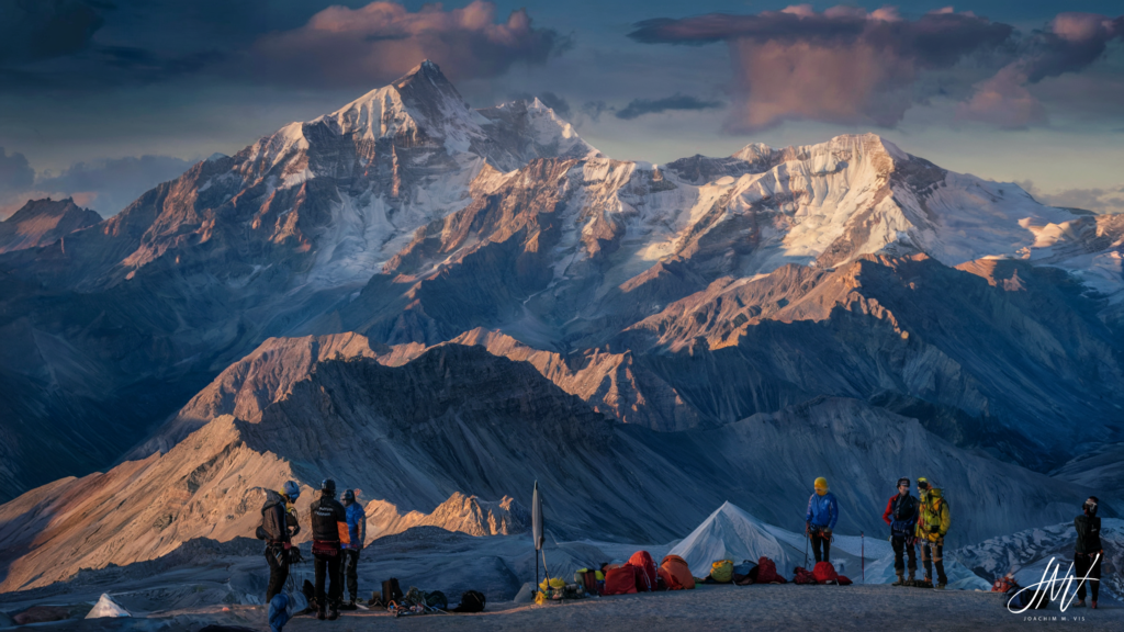 Differentiated Material Group Strategy: Climb Every Peak